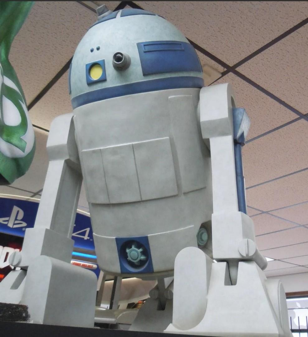 Gentle Giant R2D2 Life Size Monument Statue, Hobbies & Toys, Toys ...