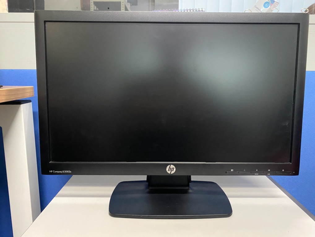 HP Compaq LE2002x 20-inch LED Backlit LCD Monitor, Computers & Tech ...