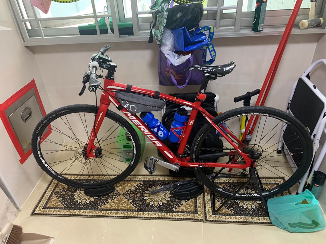 Merida speeder, Sports Equipment, Bicycles & Parts, Bicycles on Carousell