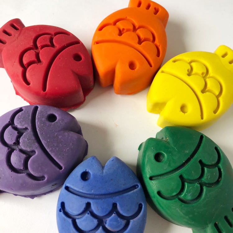 Fish-shaped soy and beeswax crayons, Hobbies & Toys, Stationery & Craft ...