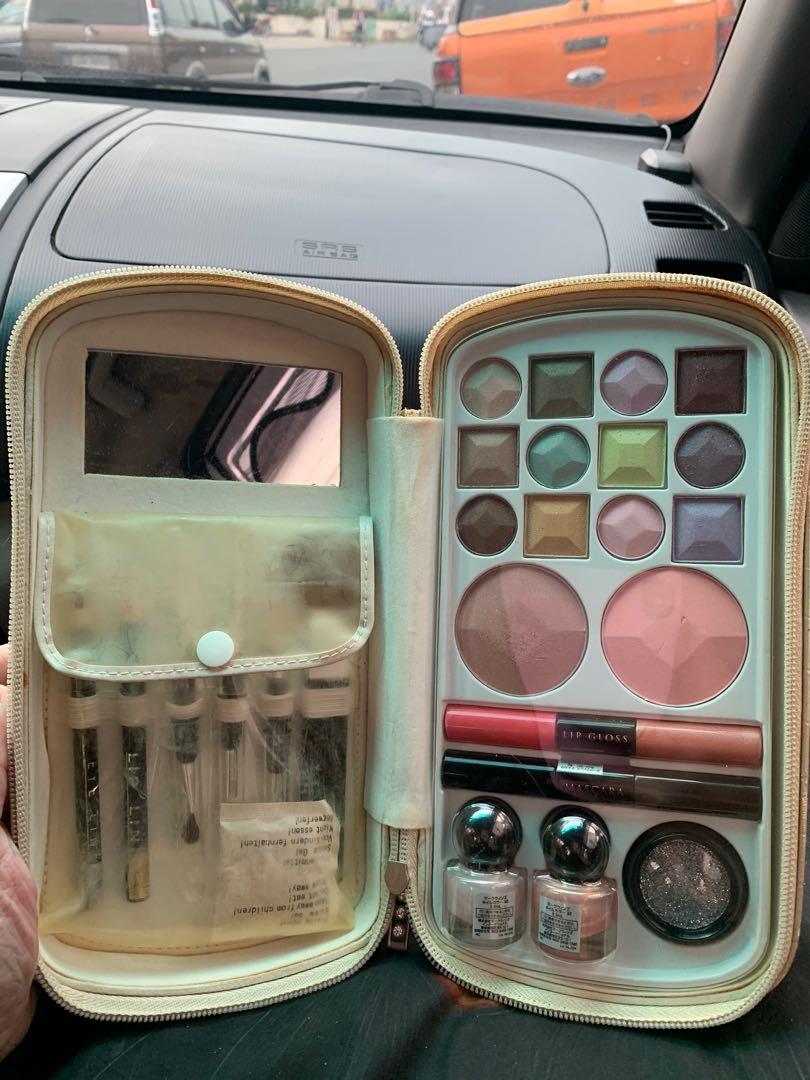 Markwins Makeup Reviews | Saubhaya Makeup