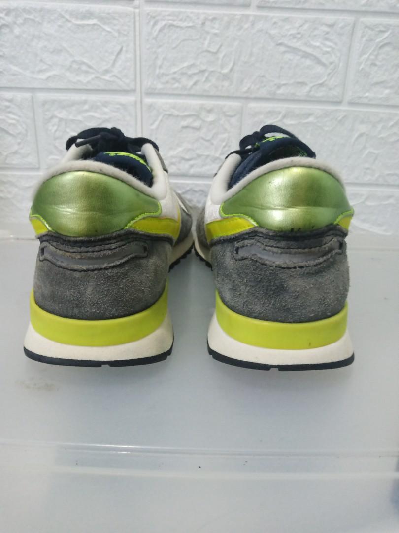 Nike Air Vortex Vintage, Men's Fashion, Footwear, Sneakers on Carousell