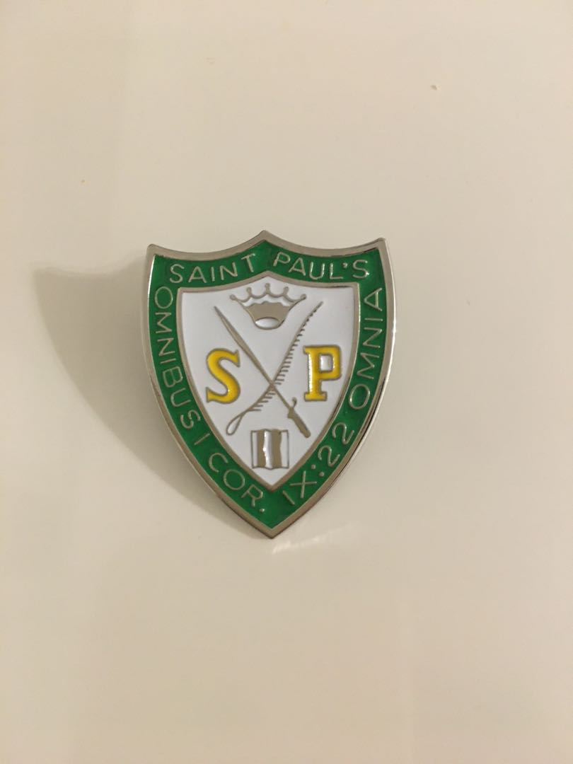 跑馬地聖保祿中學鐵校章 St Paul’s Secondary School SPSS, 女裝, 手錶及配件, 襪褲襪 - Carousell