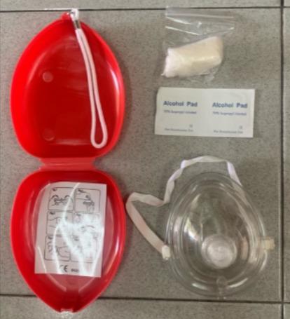 CPR Mask Pocket /Protect yourself while giving CPR with a CPR Pocket ...