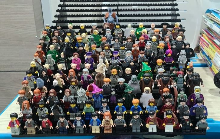 [in-stock] Mega LEGO minifigure display shelf on 24x48 baseboard ...