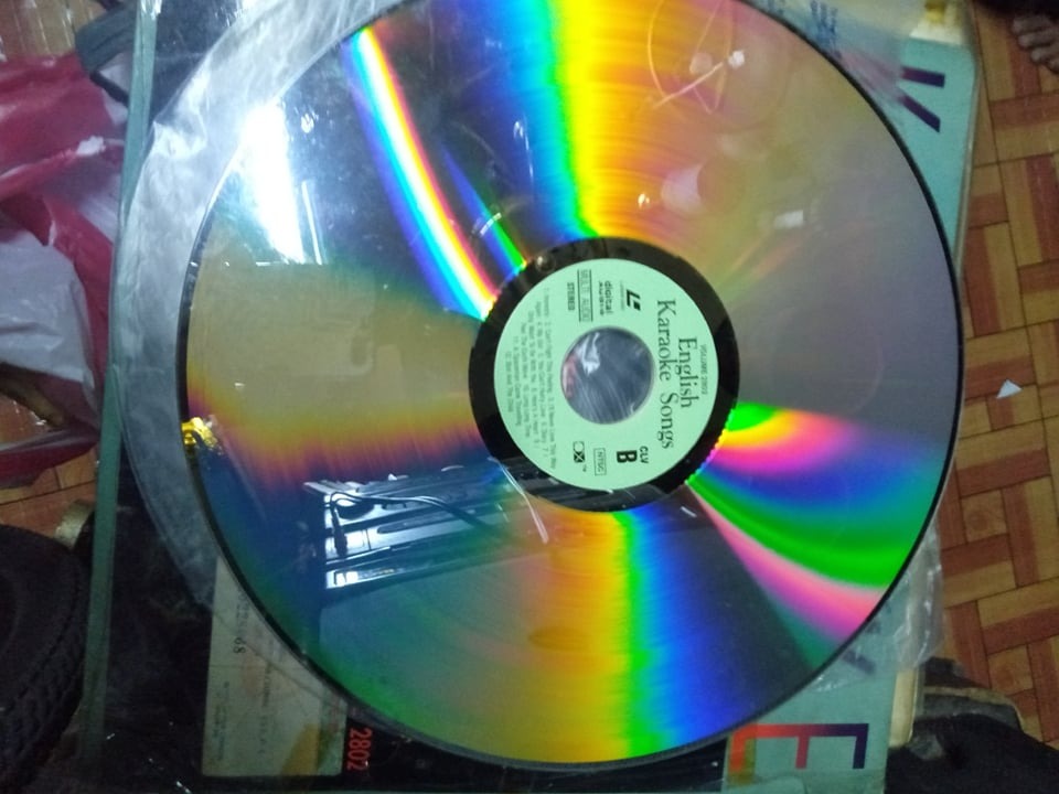Laser Disc, Hobbies & Toys, Music & Media, Music Accessories on Carousell