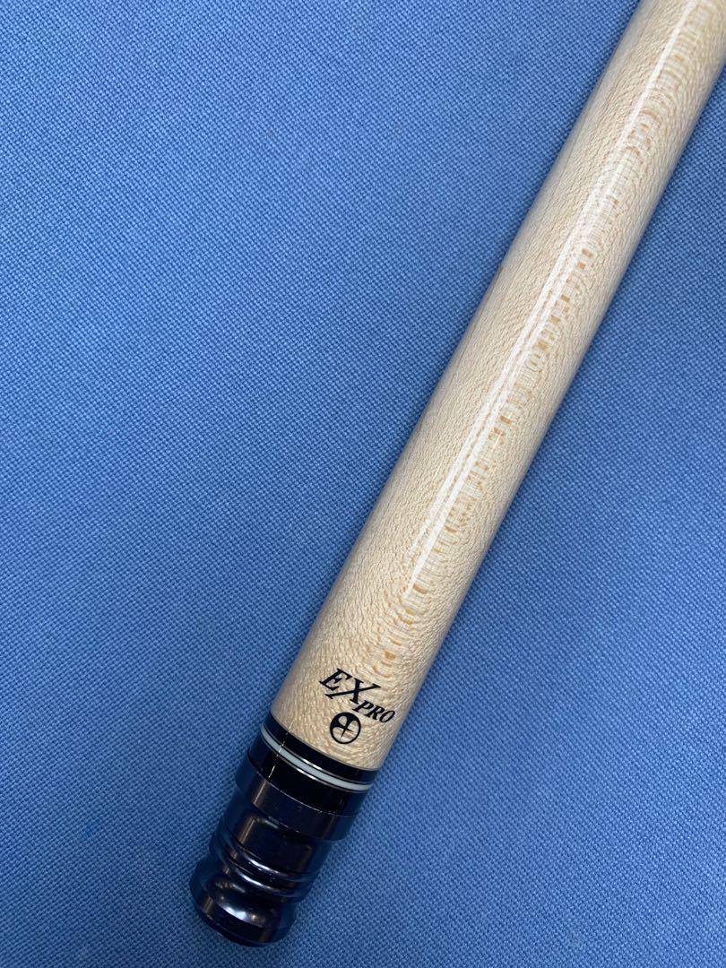 Mezz expro cue shaft (wavy), Sports Equipment, Sports & Games, Billiards & Bowling on Carousell