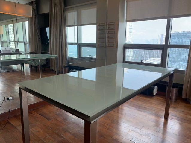 RUSH: Dining Table, Furniture & Home Living, Furniture, Tables & Sets ...