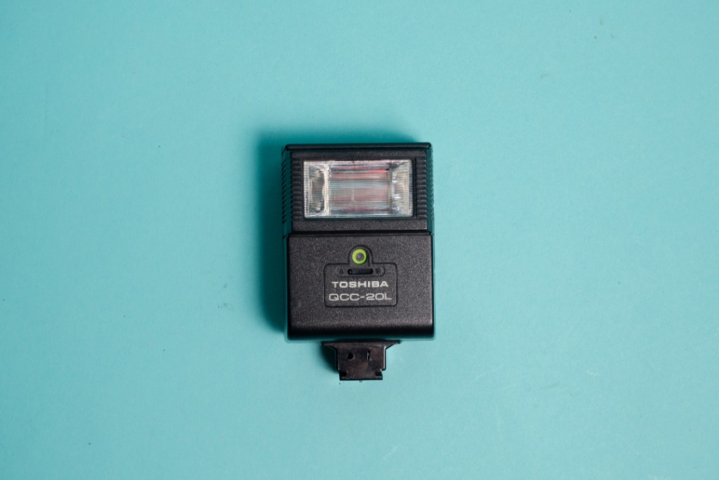Toshiba QCC-20L - Flash for Film Camera, Photography, Video Cameras on Carousell
