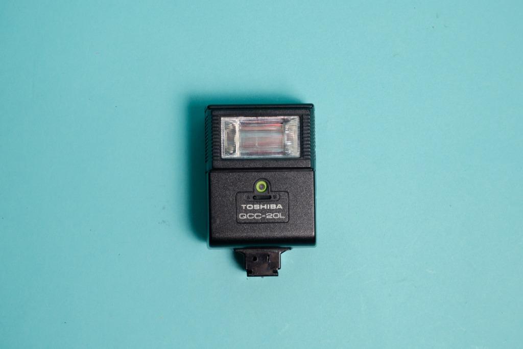 Toshiba QCC-20L - Flash for Film Camera, Photography, Video Cameras on Carousell