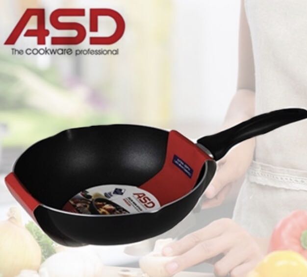WTS Tefal egg pan and ASD frying pan, Furniture & Home Living ...
