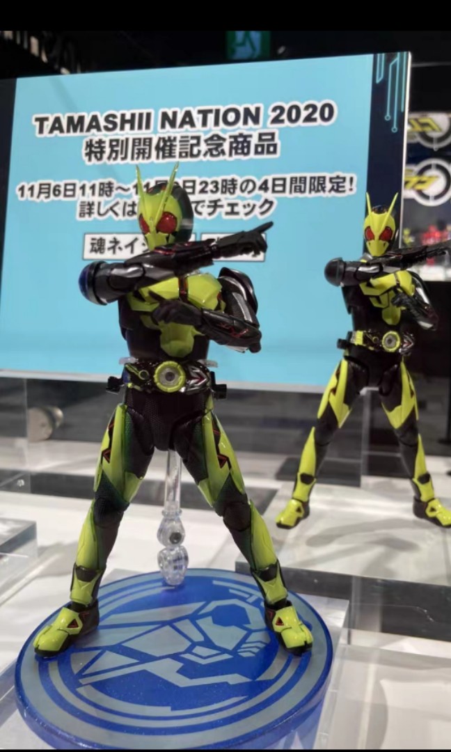 kamen rider zero one 01 終極形態 覺醒蝗蟲 shf日版 附地台 realizing hopper, 興趣及遊戲, 玩具 ...
