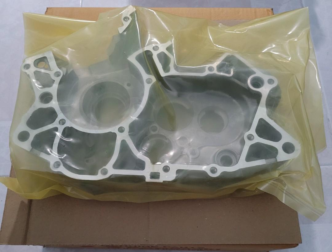 KR ZX 150 Engine casing Right, Motorcycles, Motorcycle Accessories on ...