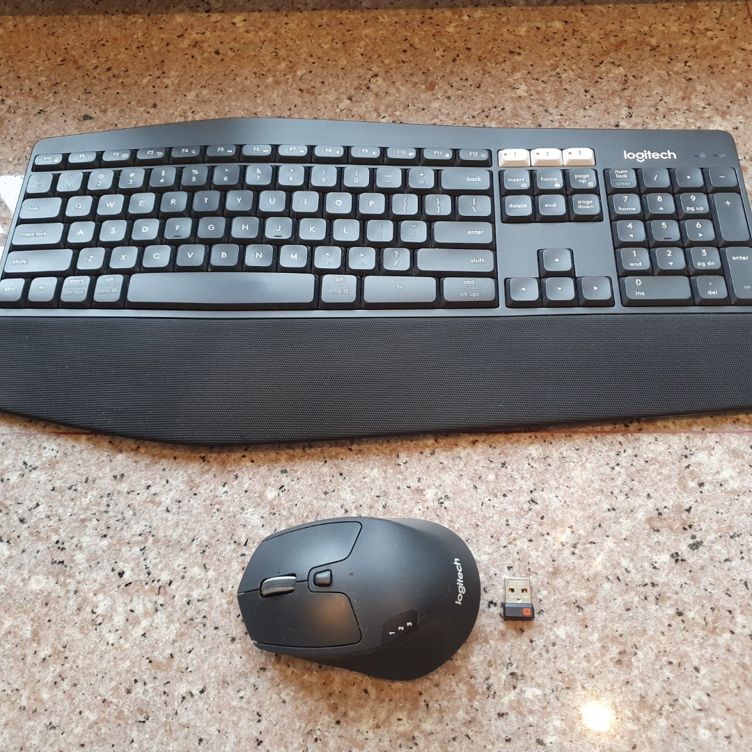 Logitech Mk850 Keyboard And Mouse Set Computers And Tech Parts And Accessories Mouse And Mousepads