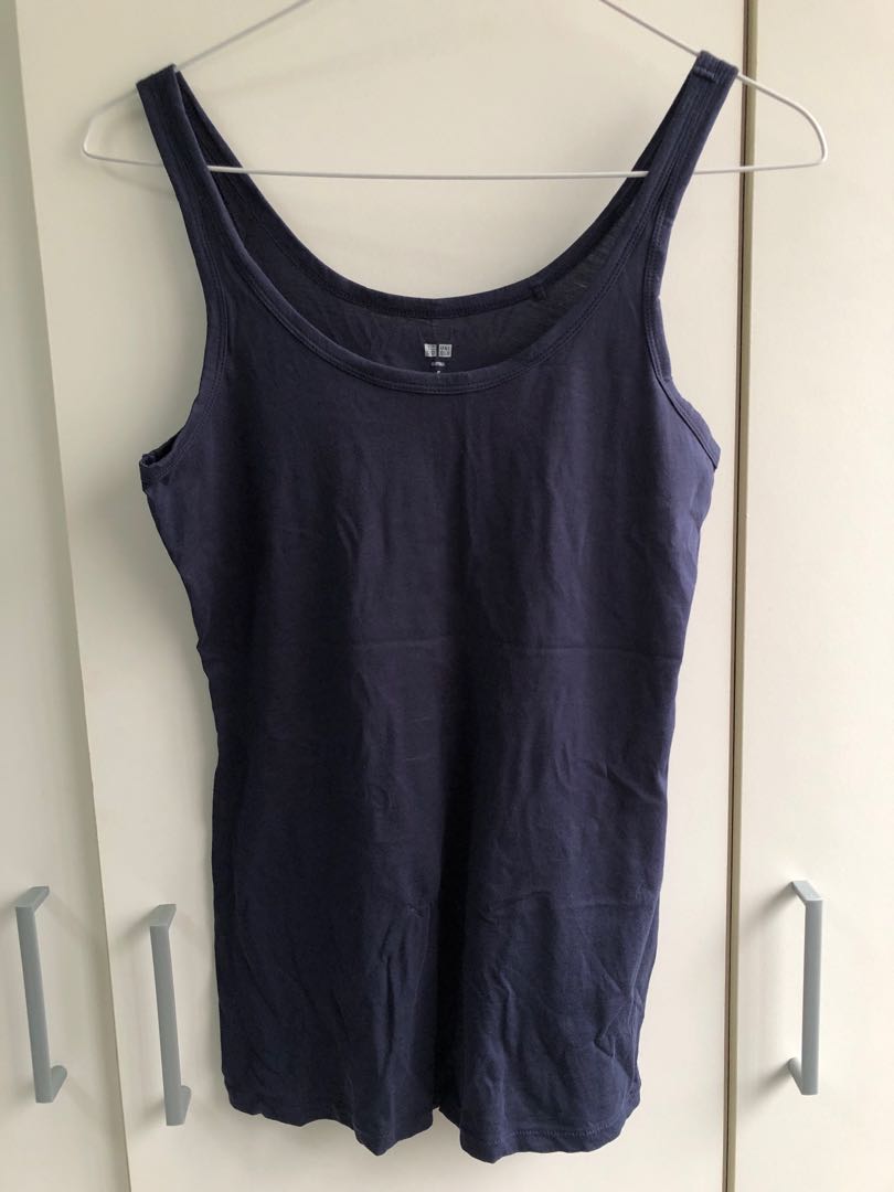Navy Blue Basic Top, Women's Fashion, Tops, Sleeveless on Carousell