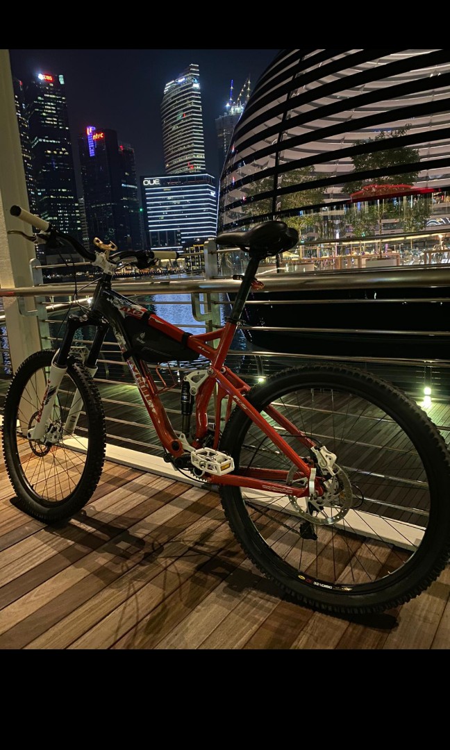 Polygon colossus ax 2.0 full suspension enduro, Sports Equipment ...