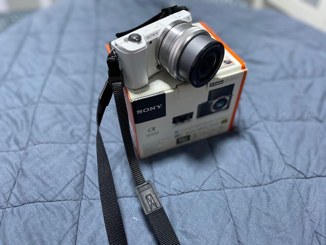 Sony a5000, Photography, Cameras, DSLR on Carousell