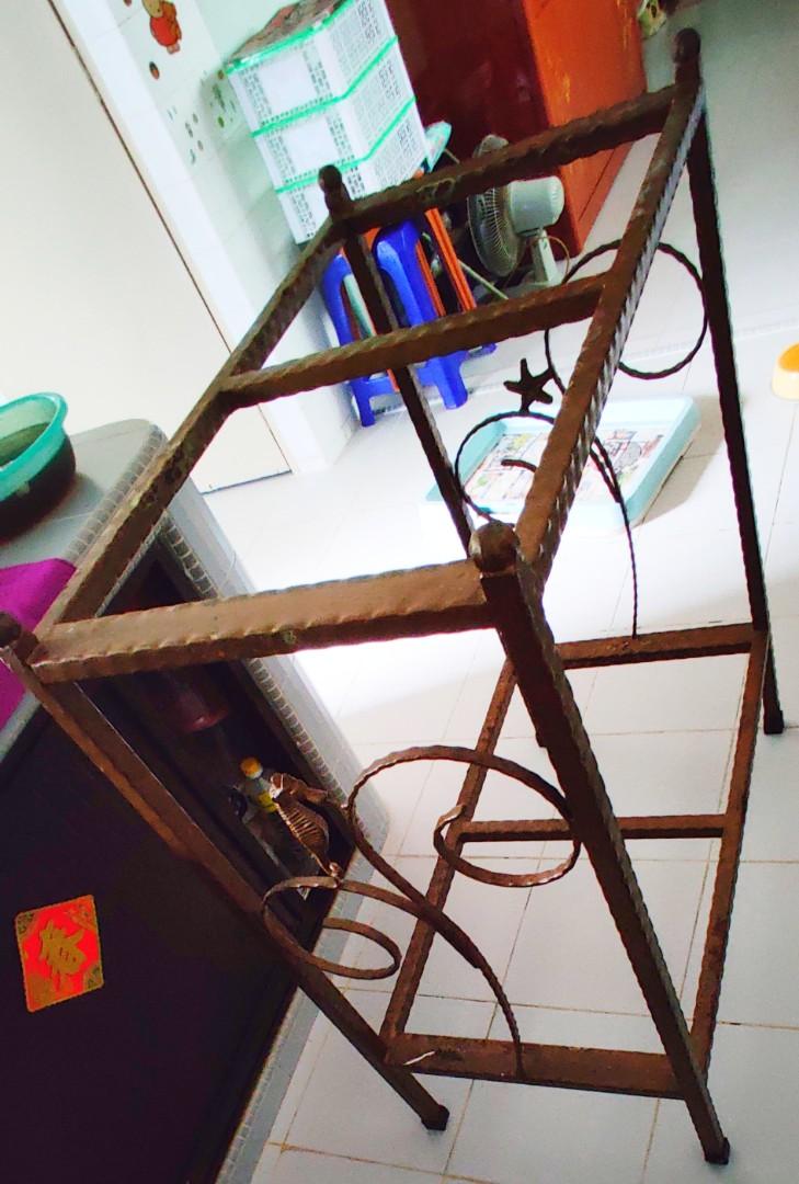 2 Tier 2.5ft x 1.5ft Wrought Iron Aquarium Stand, Pet Supplies, Homes ...