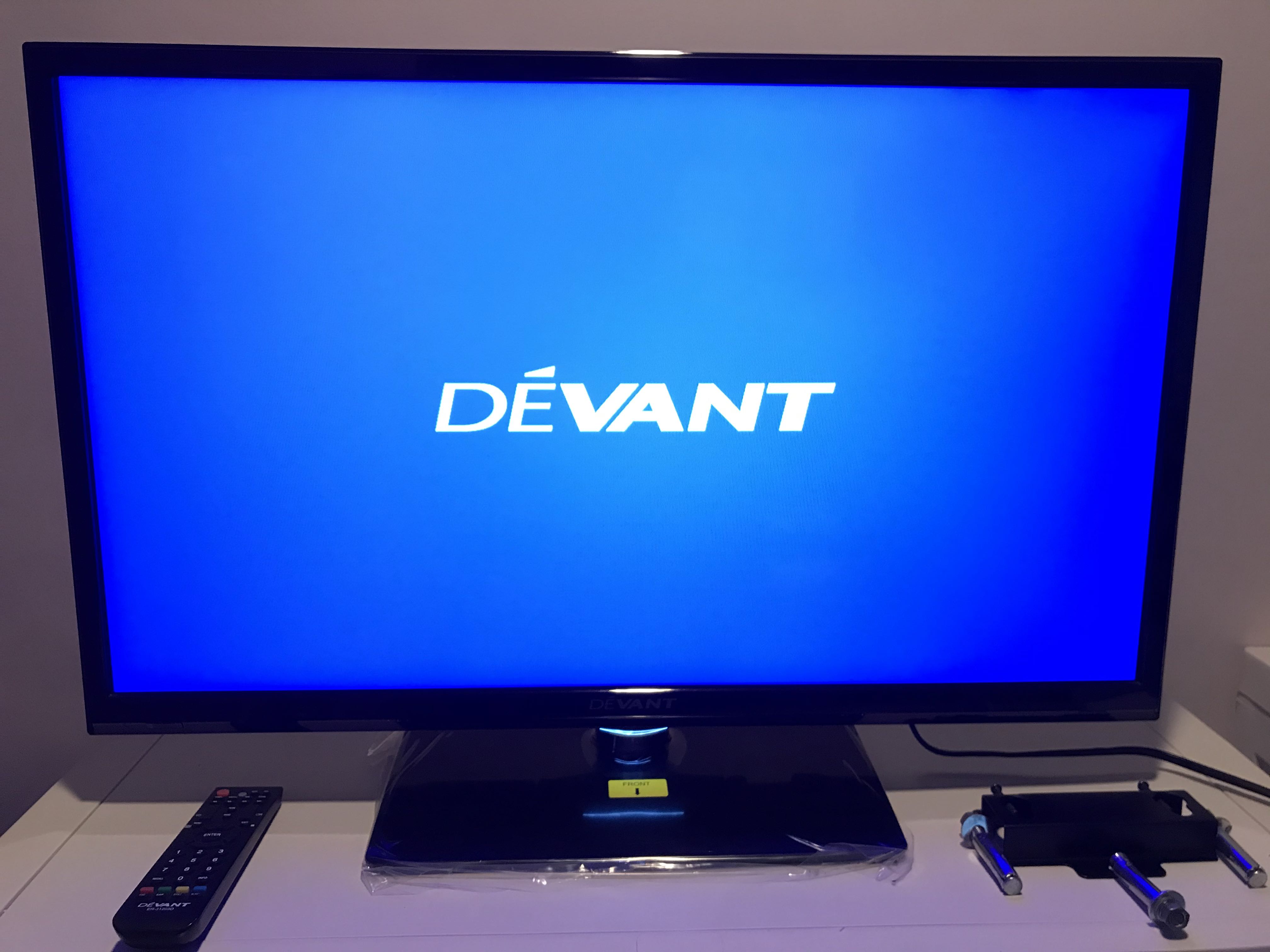 Devant TV Model No. 32GL510, Audio, Portable Music Players on Carousell