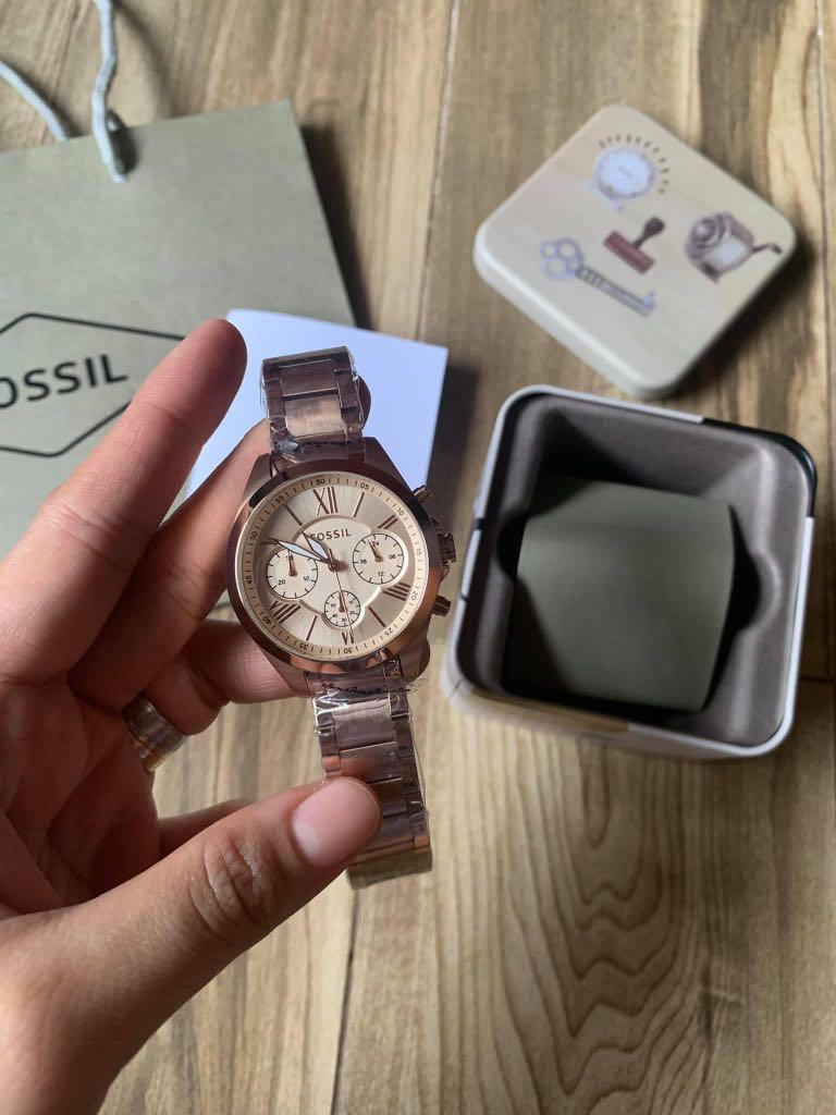 Fossil Watch BQ3036, Women's Fashion, Watches & Accessories, Watches on Carousell