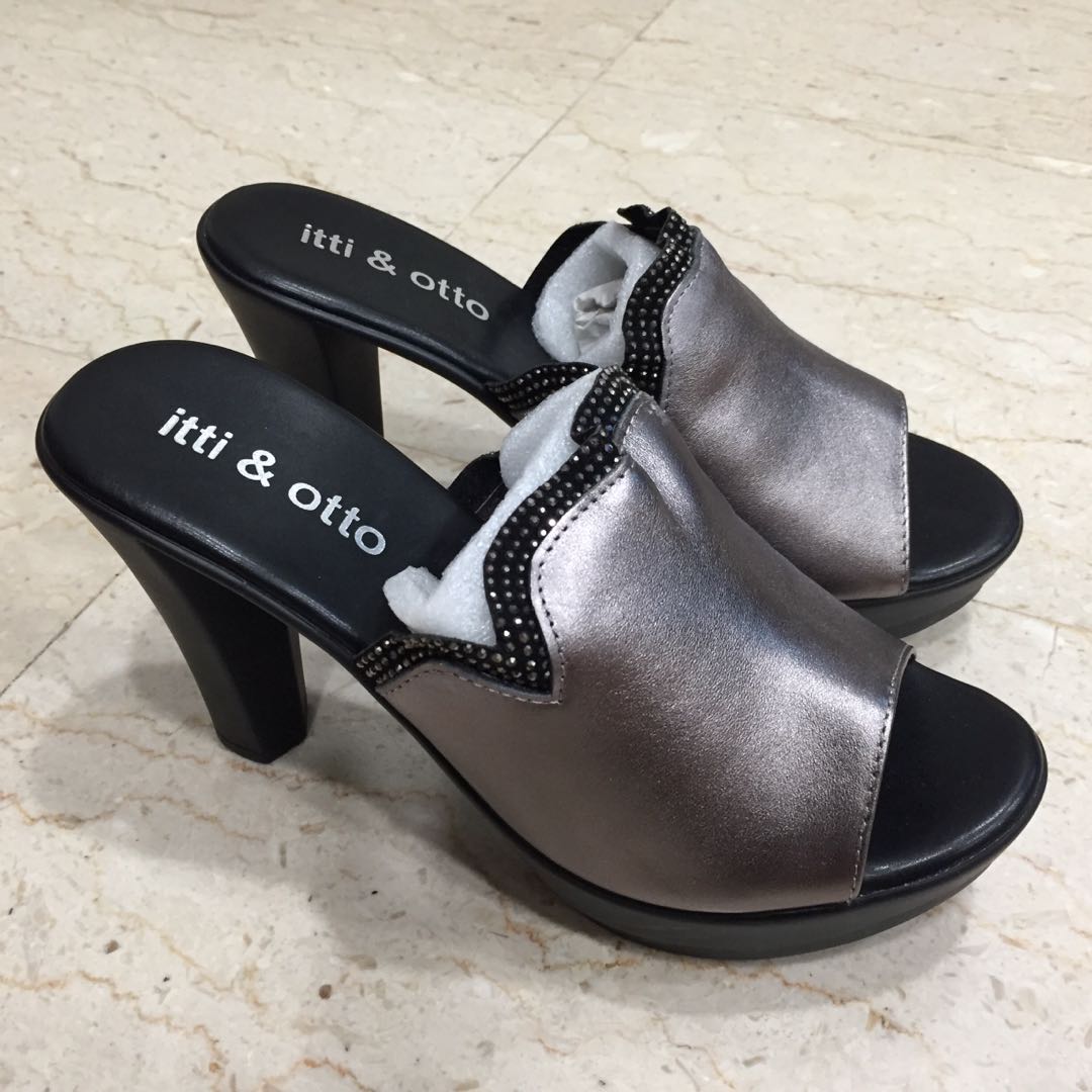 New Itti & otto heels, Women's Fashion, Footwear, Heels on Carousell