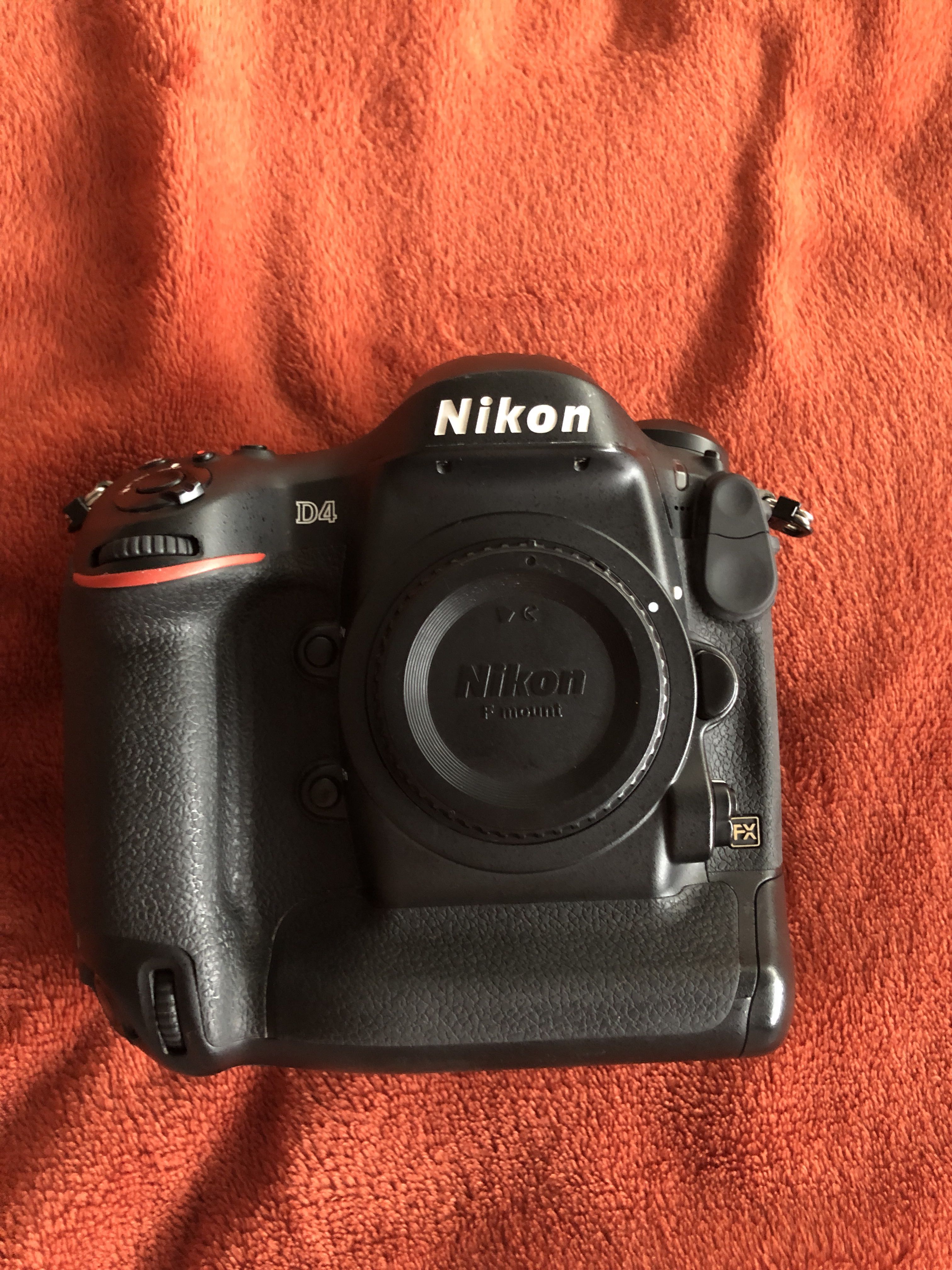 Nikon D4, Photography, Cameras, DSLR on Carousell