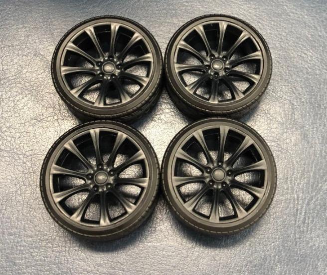 1/18 Mock Replica Display Rims, Car Accessories, Accessories on Carousell