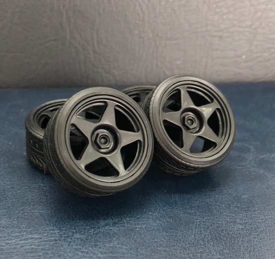 1/18 Mock Replica Display Rims, Car Accessories, Accessories on Carousell