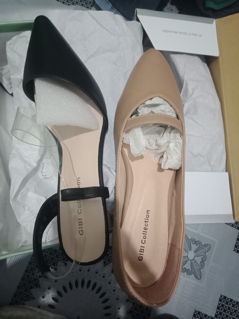 Gibi shoes buy 1 take 1, Women's Fashion, Footwear, Sneakers on Carousell