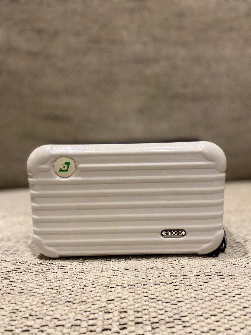 Mini Rimowa Amenity Kit, Hobbies & Toys, Travel, Travel Essentials ...