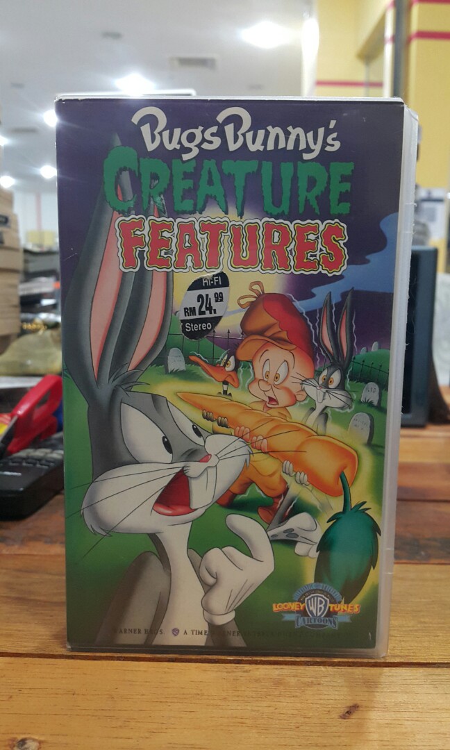 (VHS) Bug's Bunny Creature Features, Hobbies & Toys, Music & Media, CDs & DVDs on Carousell