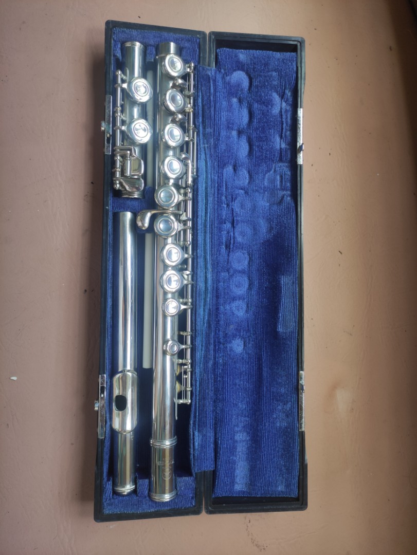 Yamaha flute made in Japan, Hobbies & Toys, Music & Media, CDs & DVDs ...