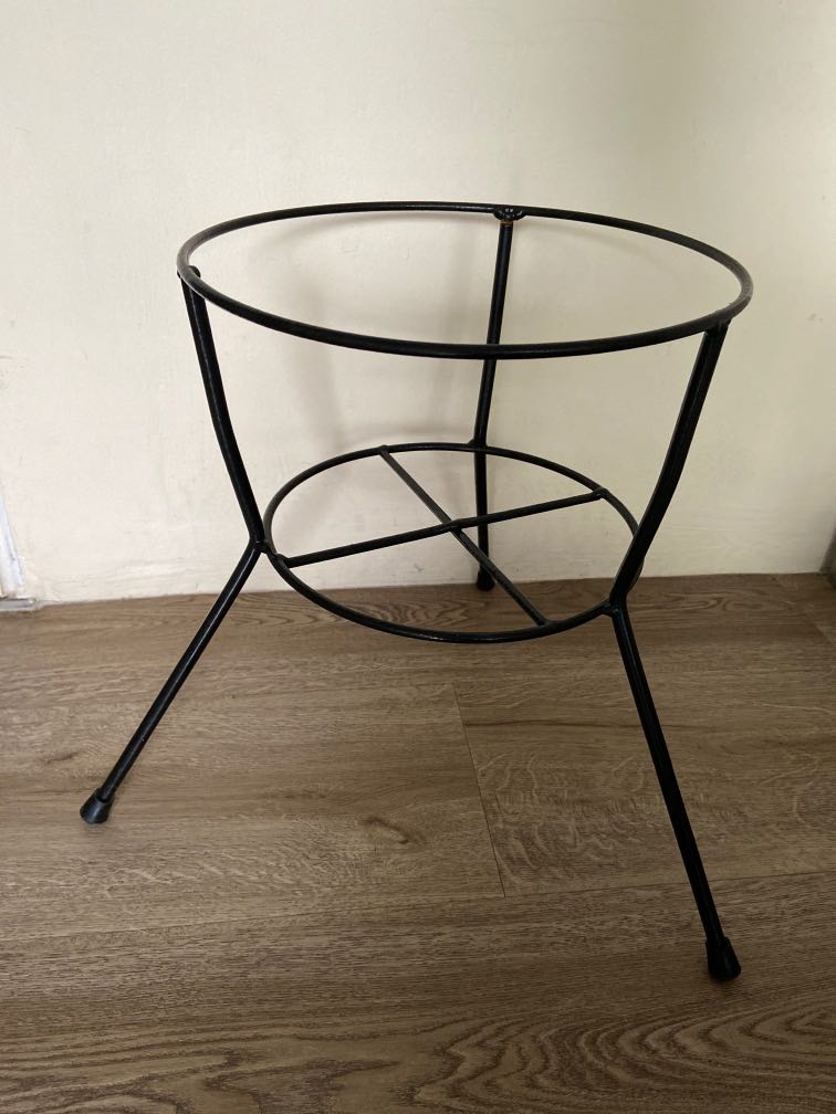 Flower Pot Stand (Big), Furniture & Home Living, Gardening, Pots ...
