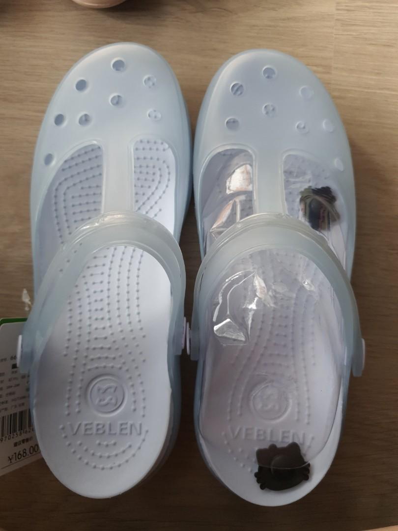 VEBLEN Lady Hole shoes, Women's Fashion, Footwear, Flats on Carousell