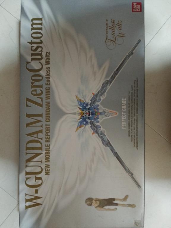 Wing Gundam Zero Custom (Perfect Grade), Toys & Games, Bricks ...