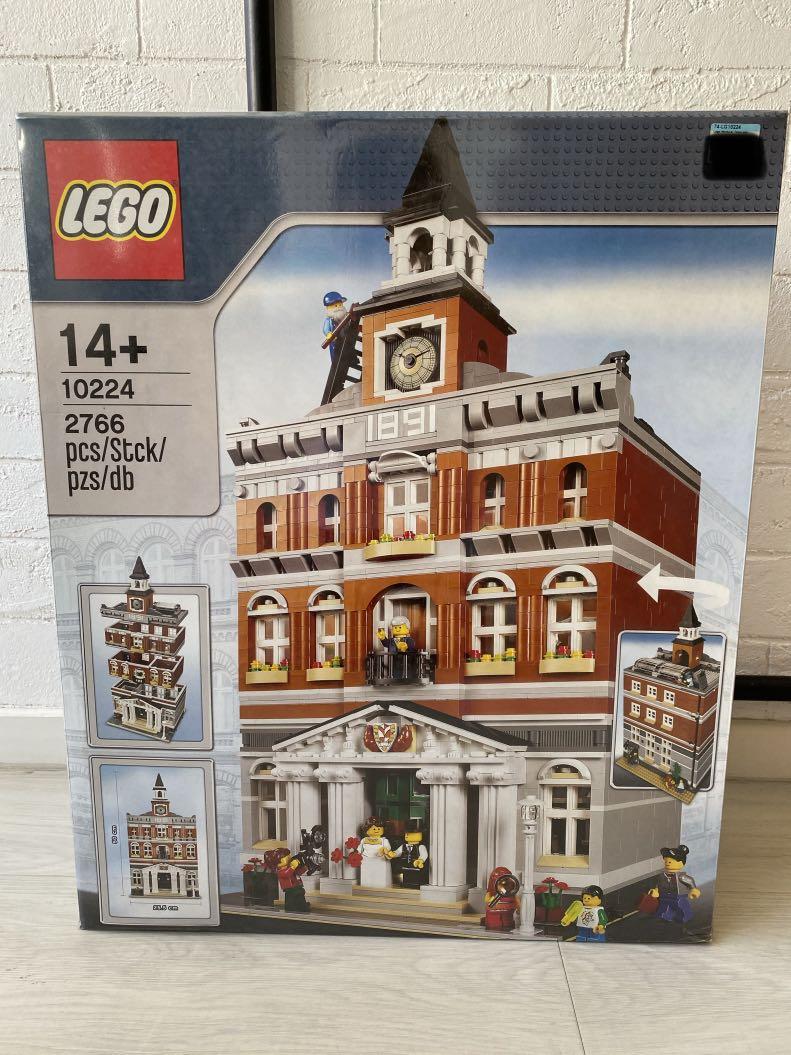 Lego 10224 town hall modular building, Hobbies & Toys, Toys & Games on ...