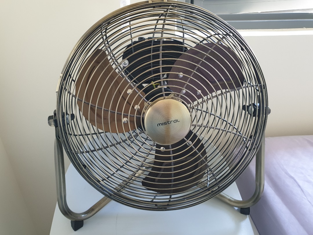 Mistral circulation fan, Home Appliances, Cooling & Air Care on Carousell