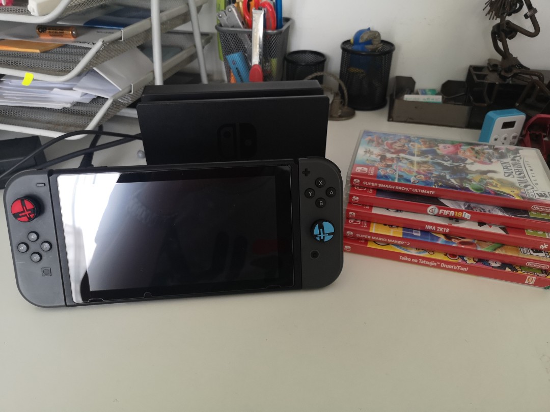 Nintendo Switch 1st Gen with Games, Video Gaming, Video Game Consoles ...