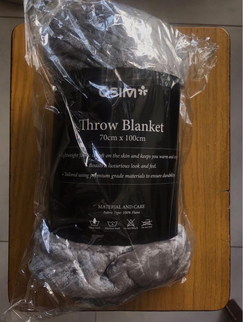 Osim 毛氈 連 files, 傢俬＆家居, 家居裝飾, 咕𠱸 - Carousell