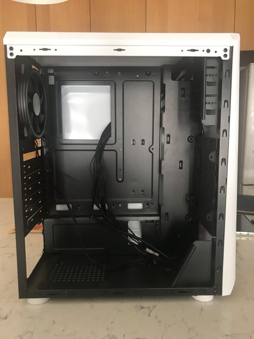 Pc case *ATX Tower*, Computers & Tech, Parts & Accessories, Computer ...