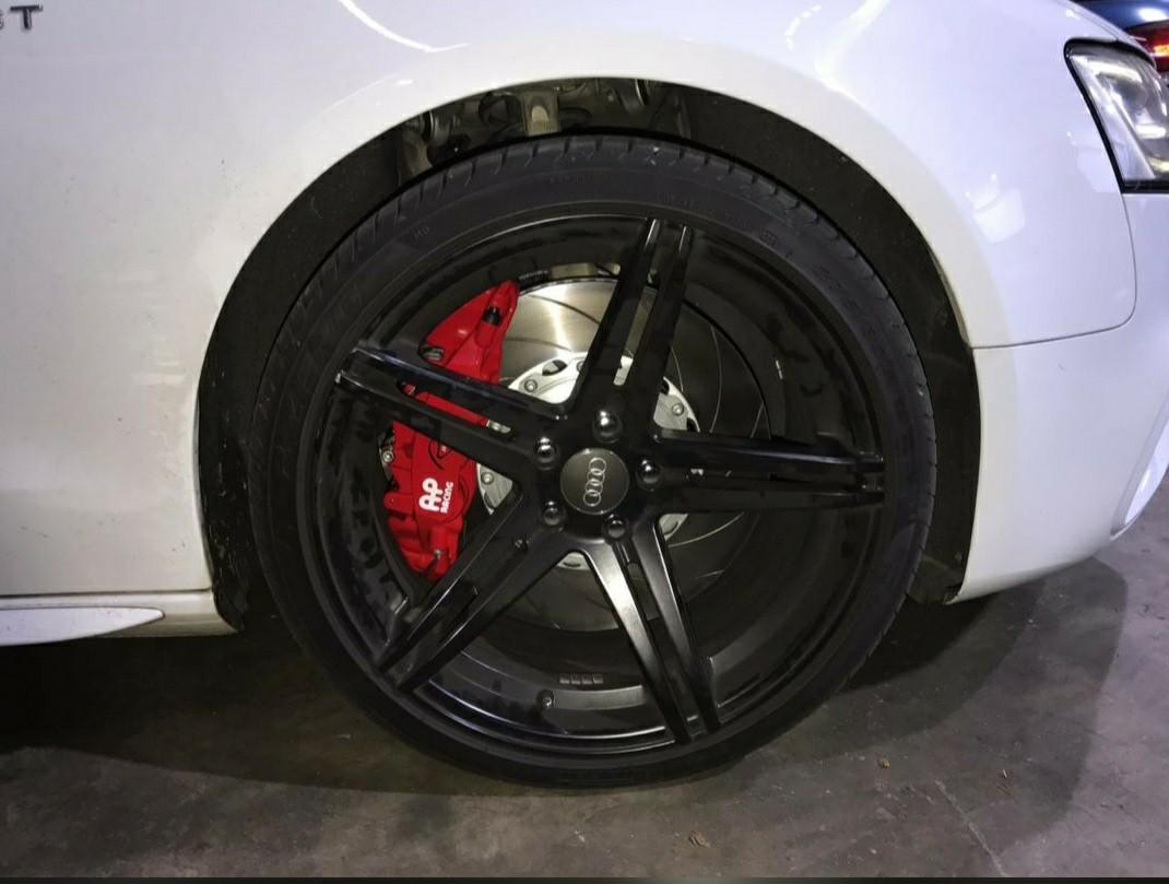 Slightly used Genuine AP Racing Radical 2 CP9560 6 pot BBK, Car ...