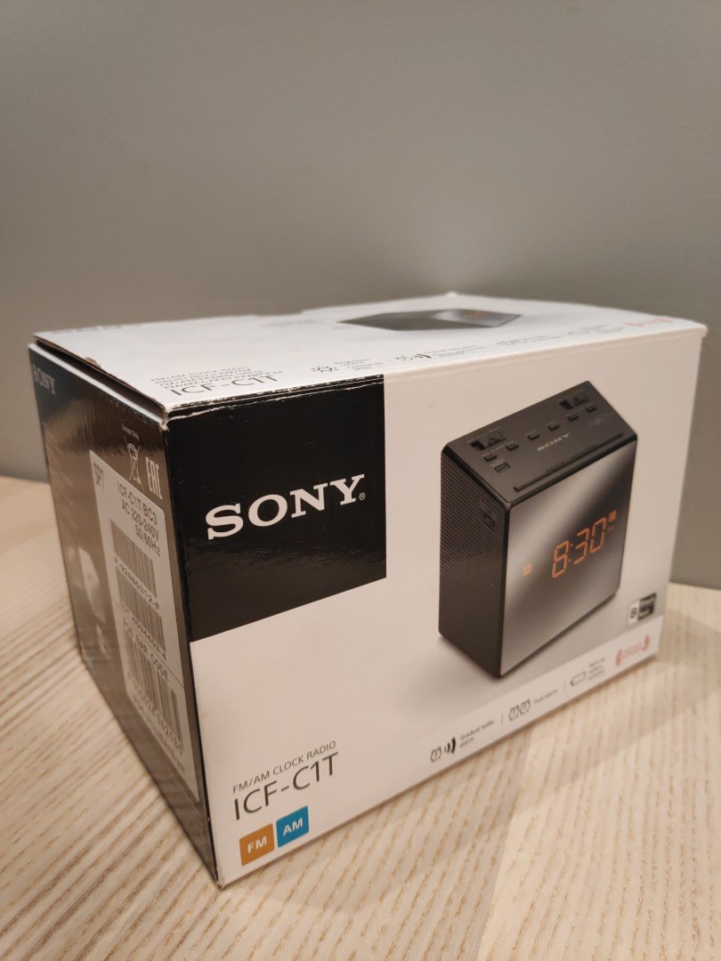 Sony alarm clock radio, Audio, Portable Music Players on Carousell