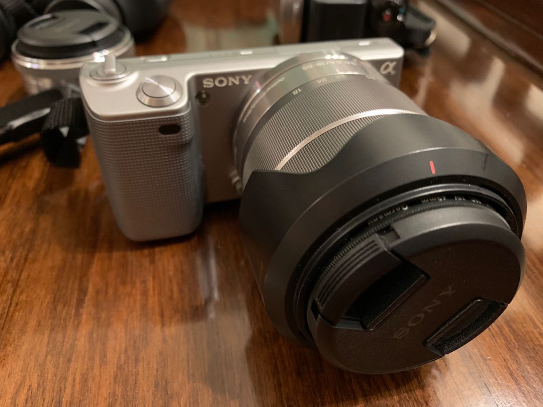 Sony camera NEX-5, Photography, Cameras, Digital Cameras on Carousell