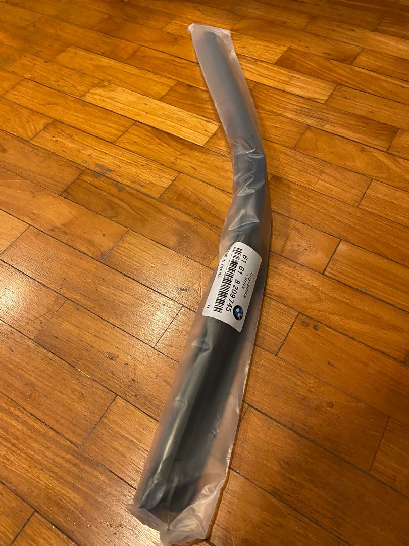 BMW F10 5 Series Wiper Blades, Car Accessories, Accessories on Carousell