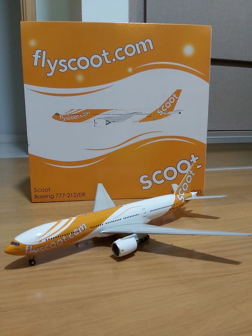 Scoot 777-212ER model, Everything Else on Carousell