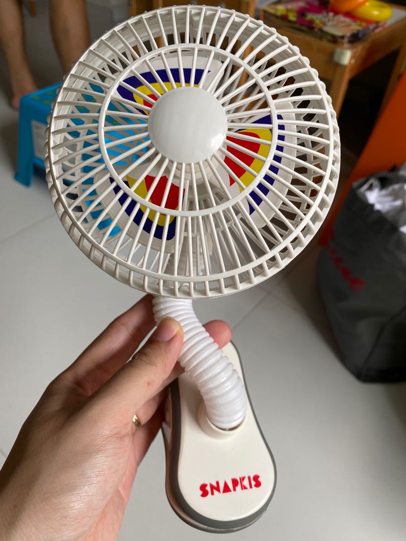 Snapkis snapon fan, Babies & Kids, Going Out, Strollers on Carousell