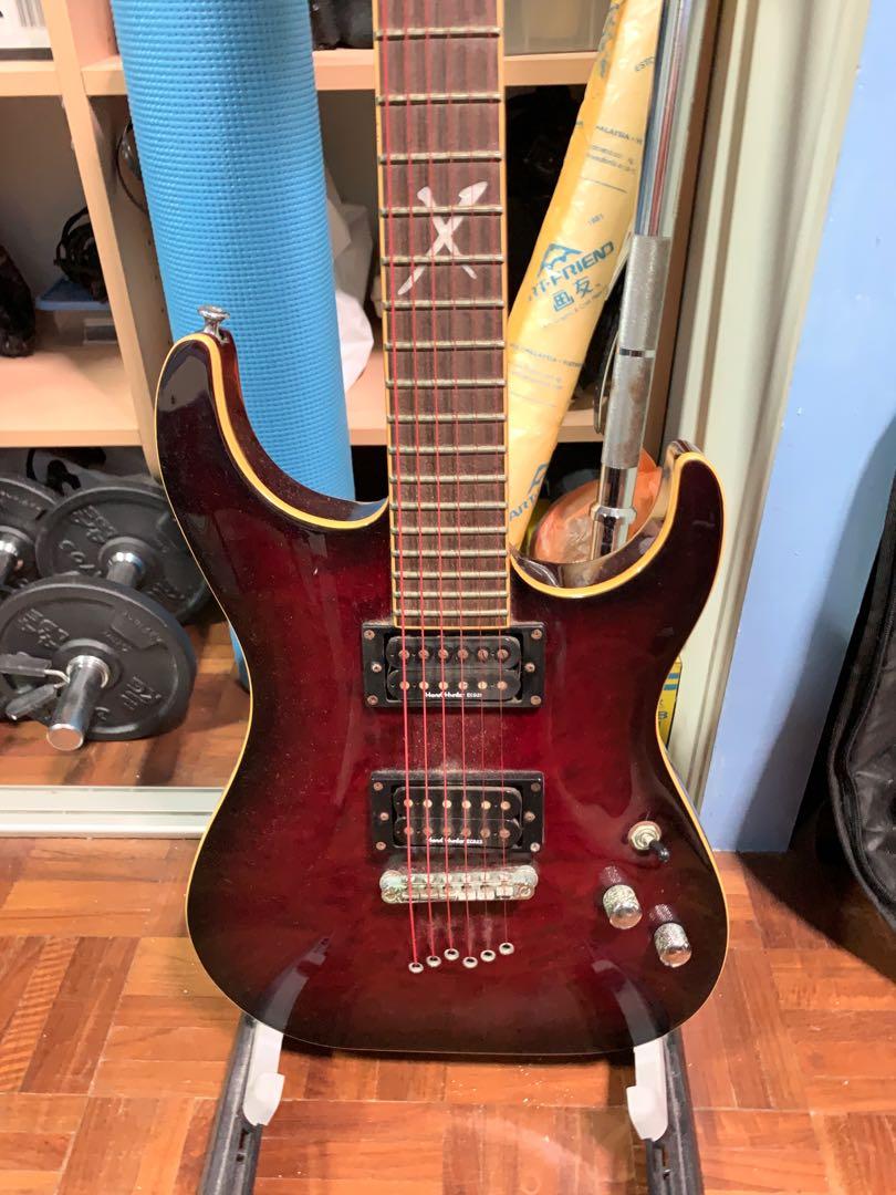 Washburn X-50 trans red made in korea, Hobbies & Toys, Music & Media ...