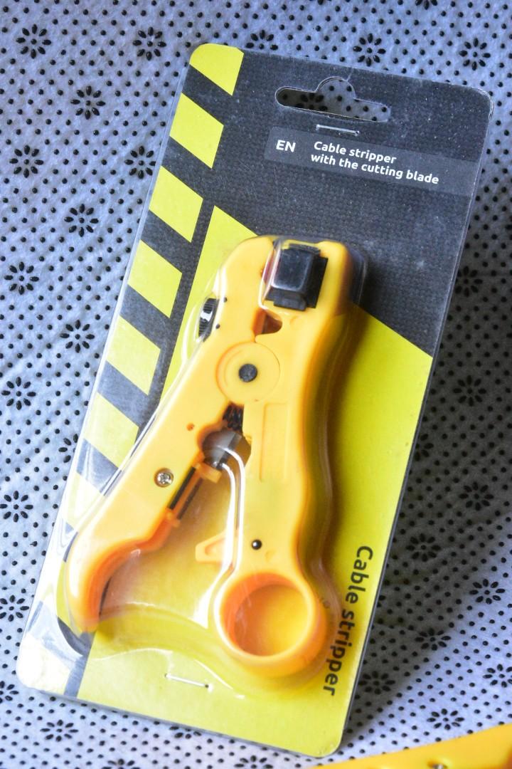 Universal cutter, TV & Home Appliances, Electrical, Adaptors & Sockets ...