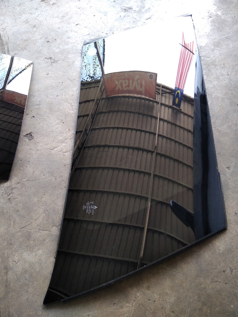 Grandis fender glass, Auto Accessories on Carousell