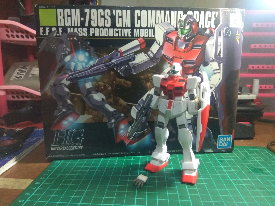 HG RGM -79 GM Commander Space Gundam, Toys & Collectibles, Mainan di ...